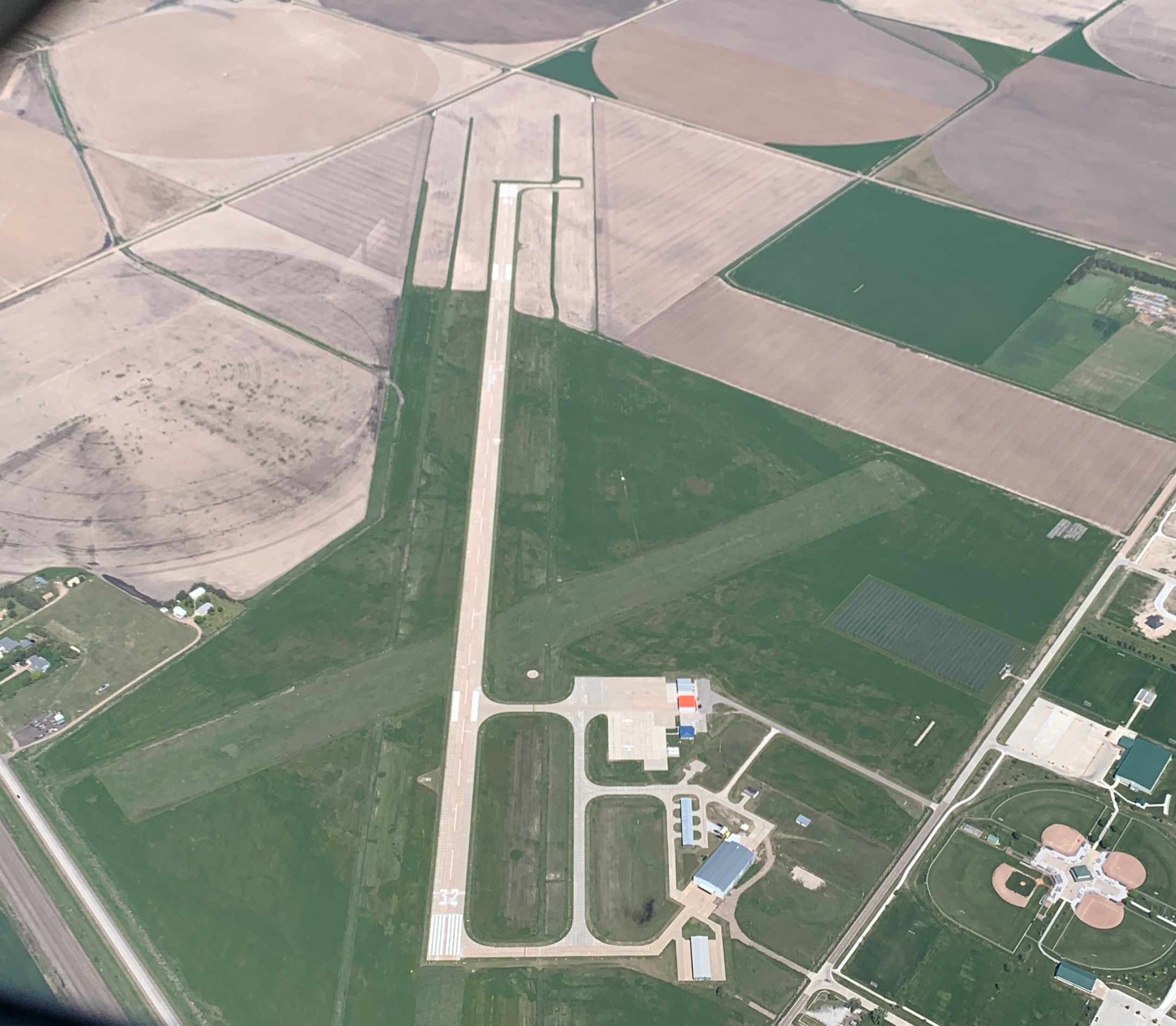 KLXN from overhead | SkyVector